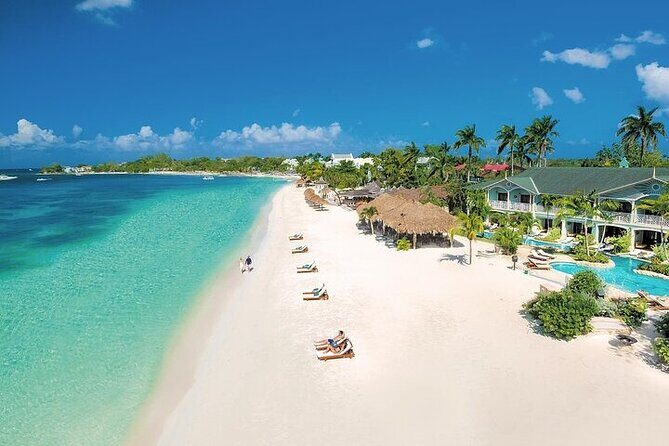 Private Tour to 7 Mile Beach Ricks Cafe with ATV from Montego Bay - How the Itinerary Reflects Jamaican Culture and Natural Beauty