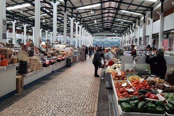 PRIVATE Tour to Factory of Tiles, Setúbal and Évora from Lisboa - Explore Beyond Lisbon: A Deep Dive into the Itinerary