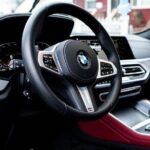 Private Transfer by Luxury Car to ORD Airport - What Does the Experience Entail?