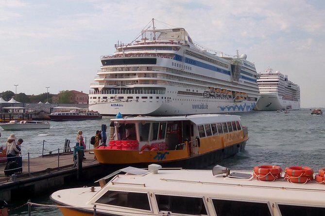 Private transfer Explorer of the Seas Ravenna cruise port to Venice airport - The ride: what makes it stand out?