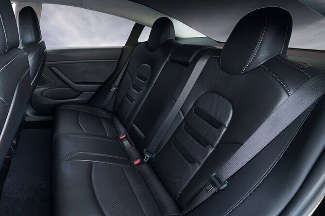 Private Transfer From Hotels To Phoenix Sky Harbor Airport PHX - The Vehicle & Comfort
