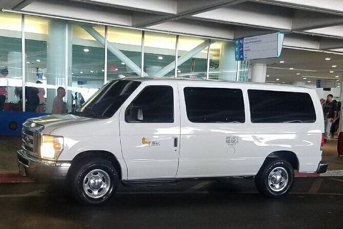 Private Transfer from Los Angeles Airport (LAX) to Santa Monica - The Ride Experience