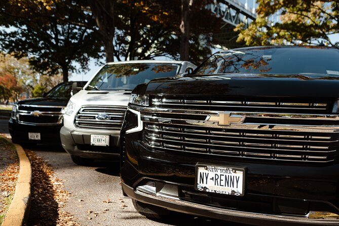 Private Transfer in Black SUV to or from JFK, LGA, EWR - Meet and Greet – Your Personal NYC Guide on Wheels