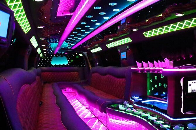 Private Transfer: Las Vegas to LAS Airport by Luxury SUV or Limousine up to 8 p - Vehicle Choices and What They Mean for You