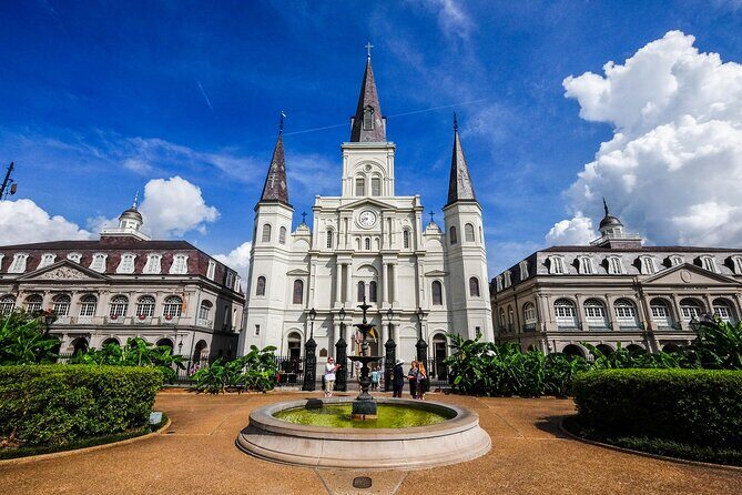 Private Transfer: New Orleans to Louis Armstrong Airport MSY in Business Car - The Experience: What to Expect