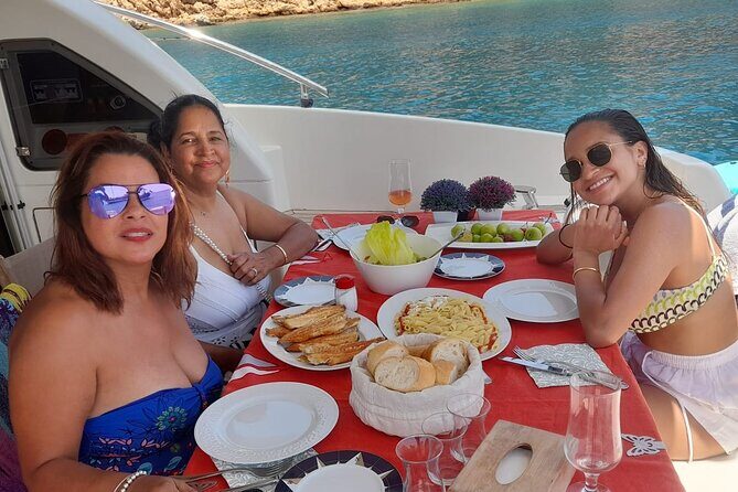 Private VIP Motoryacht Charter in Bodrum For 6 Hours With Lunch - An Honest Look at a 6-Hour Bodrum Yacht Tour