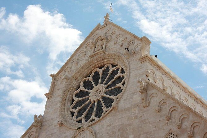Private walking tour in Matera - How It Compares to Group Tours