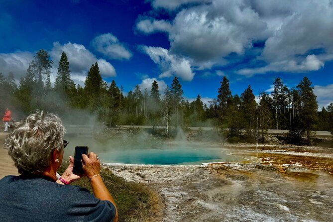 Private Yellowstone The Volcano lower loop From West Yellowstone - Who Will Love This Tour?