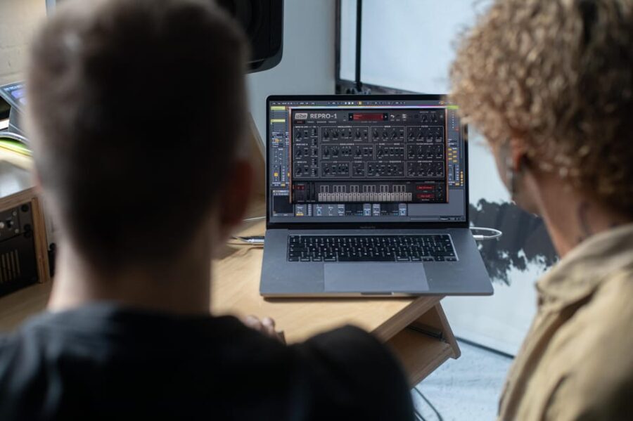 Produce Techno and House Music in Berlin - Exploring the Heart of Berlin’s Techno Scene