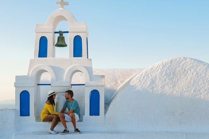Professional Photoshoot at Oia Village Santorini - Who Will Enjoy This Experience?