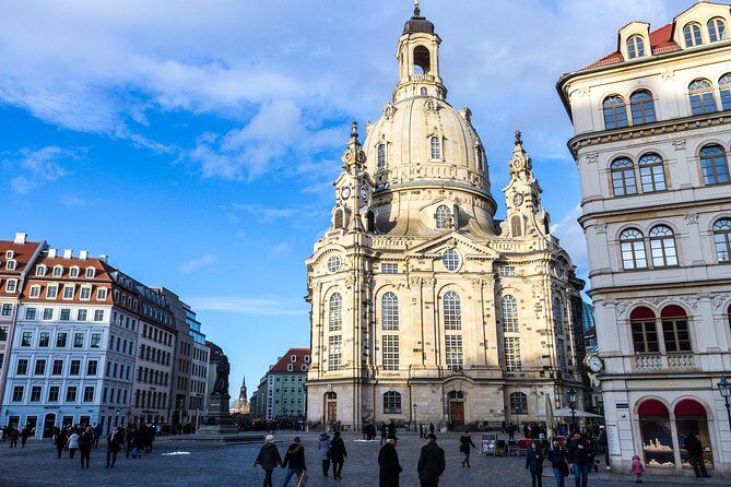 Public guided tour of the old town including a tour of the Frauenkirche - Who Should Consider This Tour?