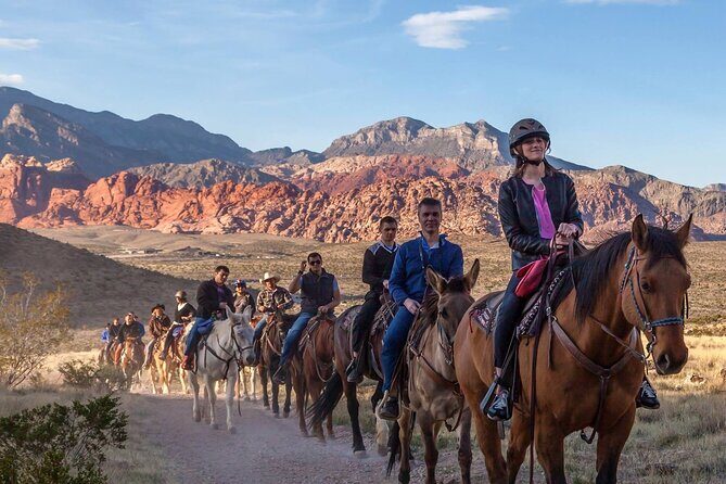 Red Rock Canyon Sunset Horseback Ride and Barbeque Dinner - The Red Rock Canyon Scenery: A Highlight