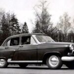 Retro KGB Tour: A Volga 21 Adventure in Yerevan's Soviet Past with photography - The Vibe and Atmosphere