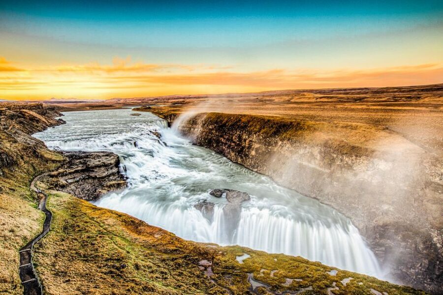 Reykjavik: Golden Circle Full-Day Tour with Kerid Crater - The Experience: What Travelers Say