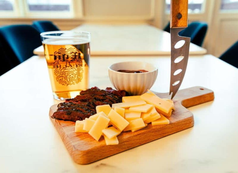 Reykjavik: Private Food and Beer Tour with a Local Guide - Why the Price Offers Good Value