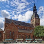 Riga Private Guided Tour - Why Choose a Private Tour in Riga?