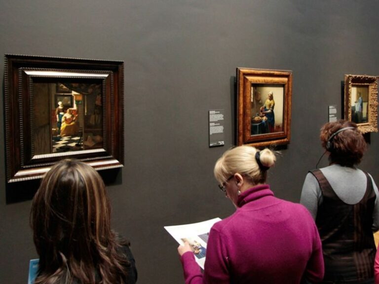 Rijksmuseum Guided Tour with Entry Ticket (12 guests max) - The Experience in Detail