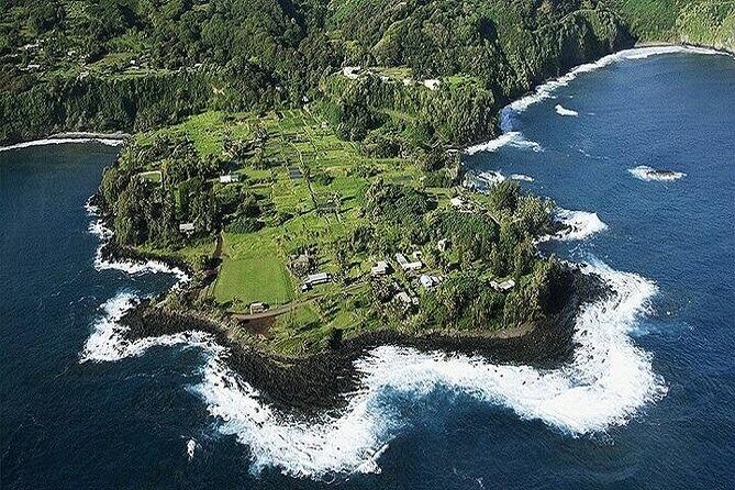 Road to Hana Deluxe Rainforest & Waterfall Experience from Maui - Detailed Breakdown of the Itinerary