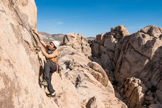 Rock Climbing Trips in Joshua Tree National Park (6 Hours) - All-Inclusive Equipment & Safety