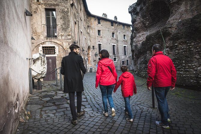 Rome: Castel Sant'Angelo Entry Ticket & Express Panoramic Tour - The Guides and Group Size
