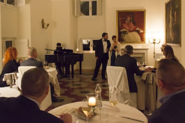 Rome: Dinner and Opera Performance at Palazzo Pamphili - Key Points