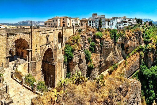 Ronda and White Villages Guided Day Tour from Seville - What’s Included and What’s Not