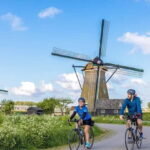 Rotterdam countryside on wheels - E-bike tour around city - Authenticity and Comfort