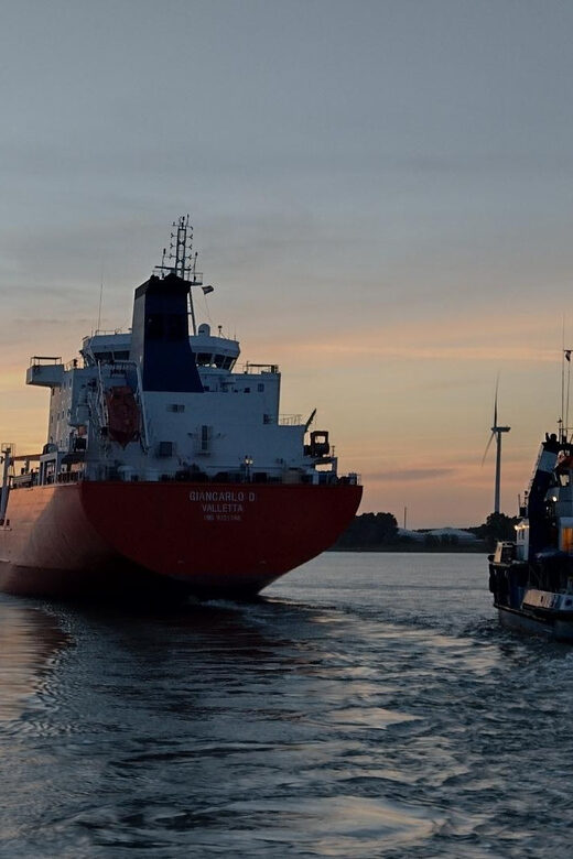 Rotterdam: Summer Evening Cruise with Live Entertainment - Final Thoughts