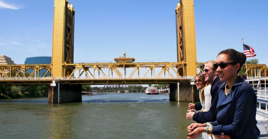 Sacramento: City Cruises Sights and Sips Cruise - How the Experience Feels and What Reviewers Say