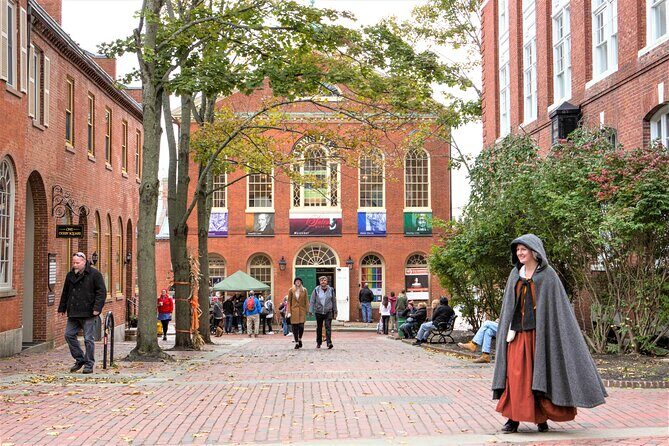 Salem "Hocus Pocus" Movie Locations Tour (31st Anniversary) - FAQ – Your Practical Questions Answered