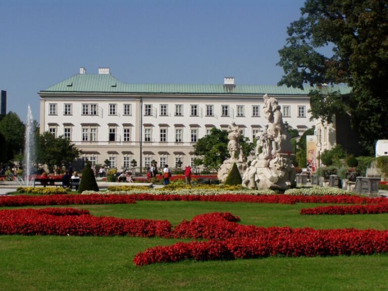 Salzburg 2.5-Hour Walking Tour: Mozart, Old Town & More - The Optional Mönchsberg Hill and Its View