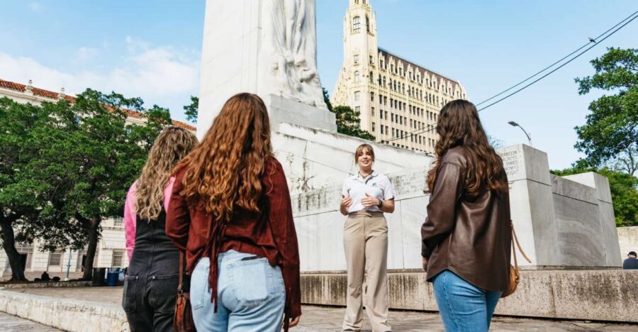 San Antonio: Small Group Night Tour with River Walk Cruise - What’s Included and How It Works