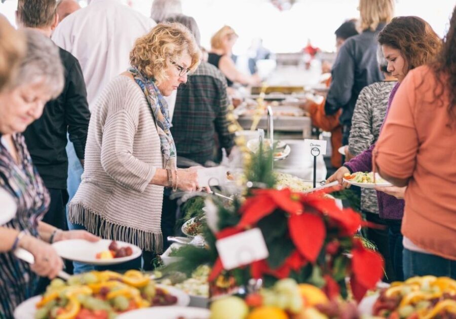 San Diego: Christmas Eve Buffet Brunch or Dinner Cruise - The Scenery and Atmosphere