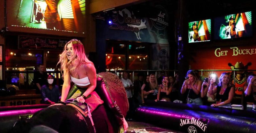 San Diego: "Drink, Ride, Sing, & Dance!" Bar Tour (4 Bars) - The Real-Life Feedback