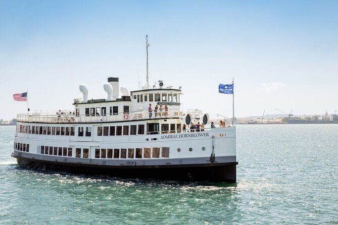 San Diego Father's Day Plated Dinner Cruise - The Atmosphere and Entertainment