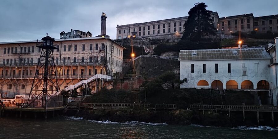 San Francisco: Alcatraz Night Tour with SF Bay Cruise - Authentic Voices: What Travelers Say
