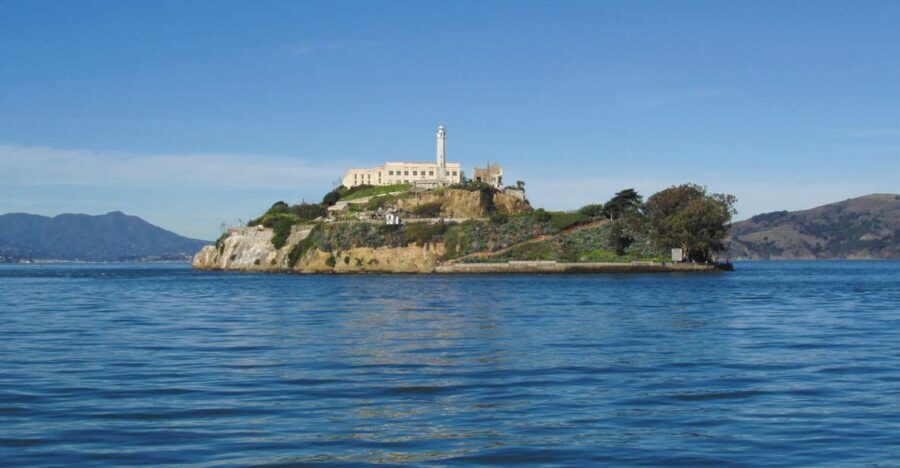 San Francisco: Discover Alcatraz & All Day E-Bike Rental - Why This Tour Works Well
