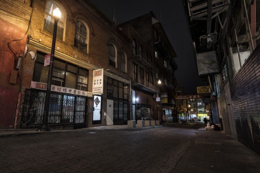 San Francisco: Ghosts, Boos and Booze Haunted Pub Crawl - A Spooky Stroll Through San Francisco’s Haunted Districts