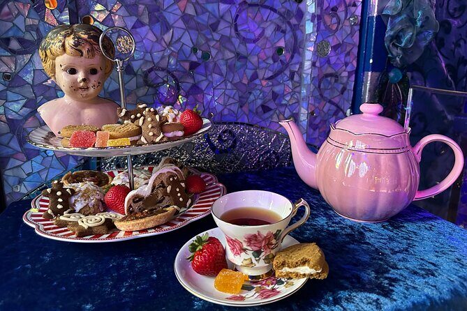 San Francisco Gregangelo Museum - Haunted Doll House - The Practicalities