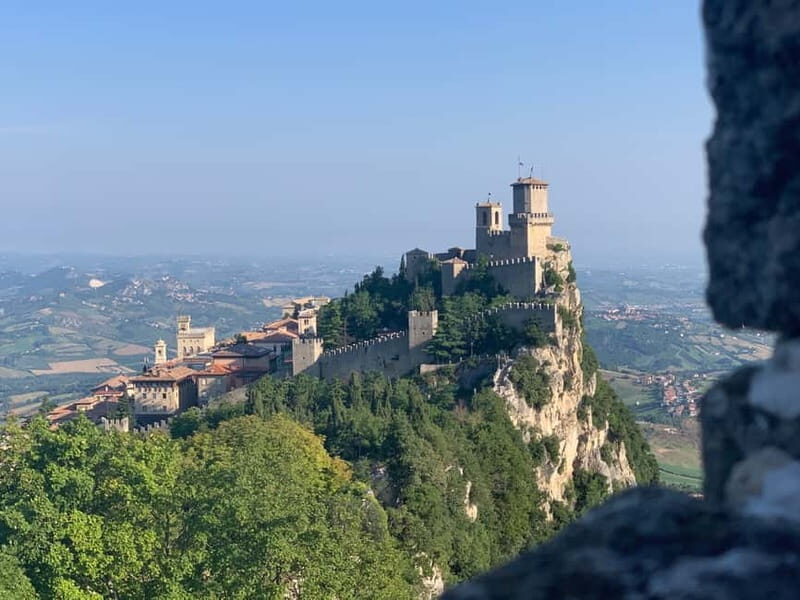 San Marino Historical Center Private Tour with tourist guide - The Experience and Its Value