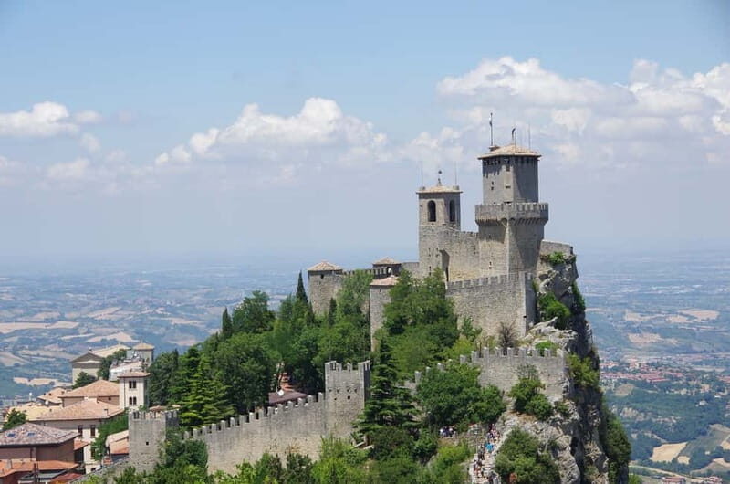 San Marino - Private Historic Walking Tour - Practical Tips for the Tour