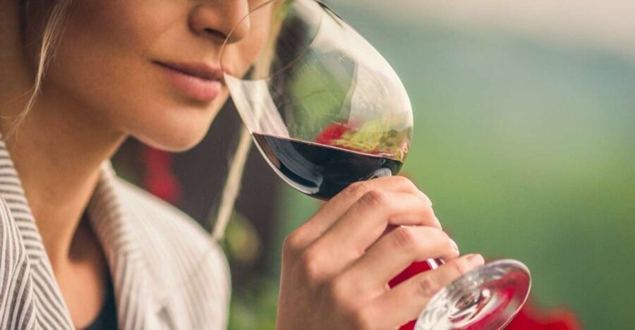 Santa Barbara: Wine, Chocolate and History Walking Tour - Pricing and Value