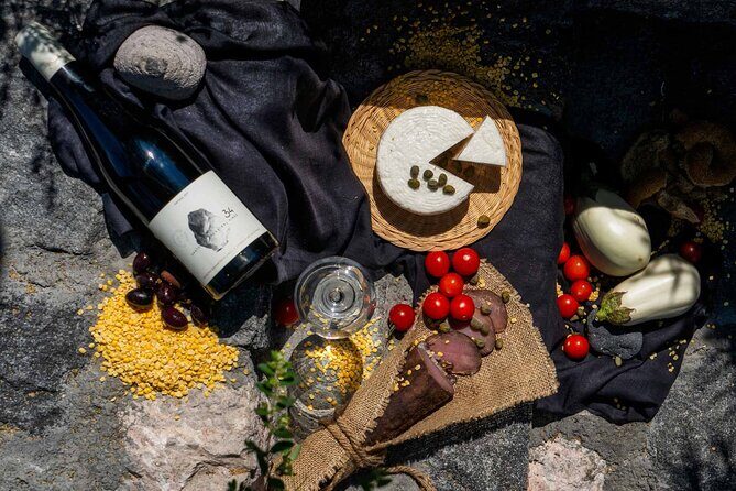 Santorini Private 10 Wine Tastings with Dinner & Oia Sunset - Who Would Love This Tour?