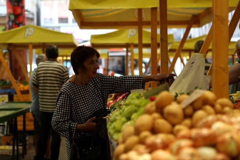 Sarajevo: Sarajevo City Market, Old Town Food Tasting Tour - An In-Depth Look at the Itinerary