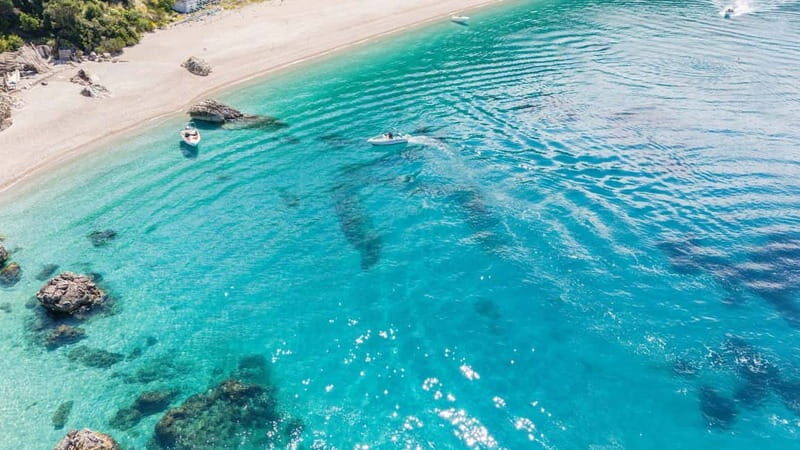 Saranda: Boat tour to 7 destinations including free umbrella - Who Will Love This Tour?