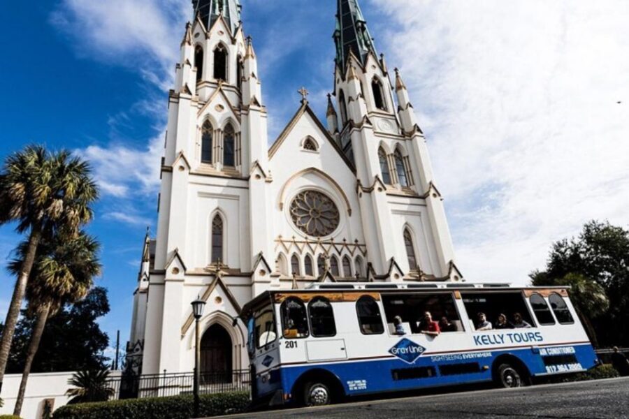 Savannah: 1.5-Hour Guided Trolley Tour with Shuttle Service - Exploring Savannah’s Charm Up Close and Personal
