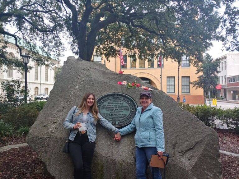 Savannah: Guided Walking Tour and Trivia Game - Who Will Love This Tour?