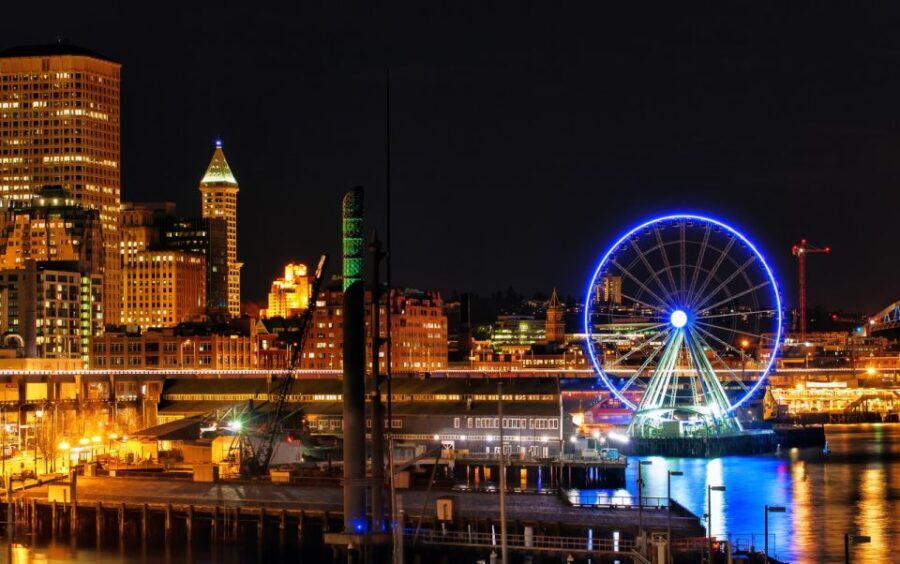 Seattle: Scenic Night Tour with Space Needle & Skywheel - Why This Tour Works