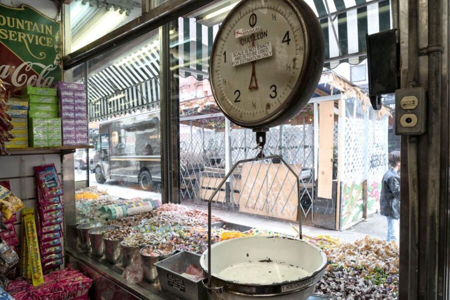 Secrets of the Lower East Side Tour and Tasting - How This Tour Balances History and Food