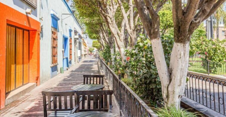 Sedona Day Trip: From Metro Phoenix / Scottsdale - First Sight: Bell Rock & Chapel of the Holy Cross